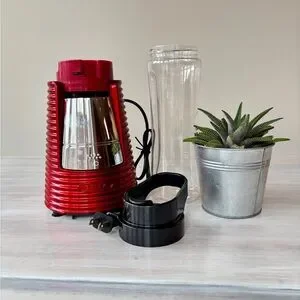BELLA | Kitchen | Nwt Red Bella Linea Sport Rocket Blender With 2oz ...